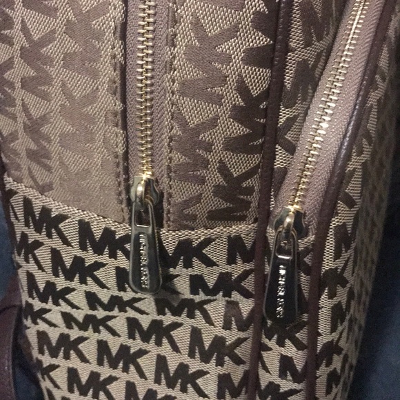 Michael Kors | Bags | Auth Michael Kors Lg Abbey Backpack Wmk Logo | Poshmark